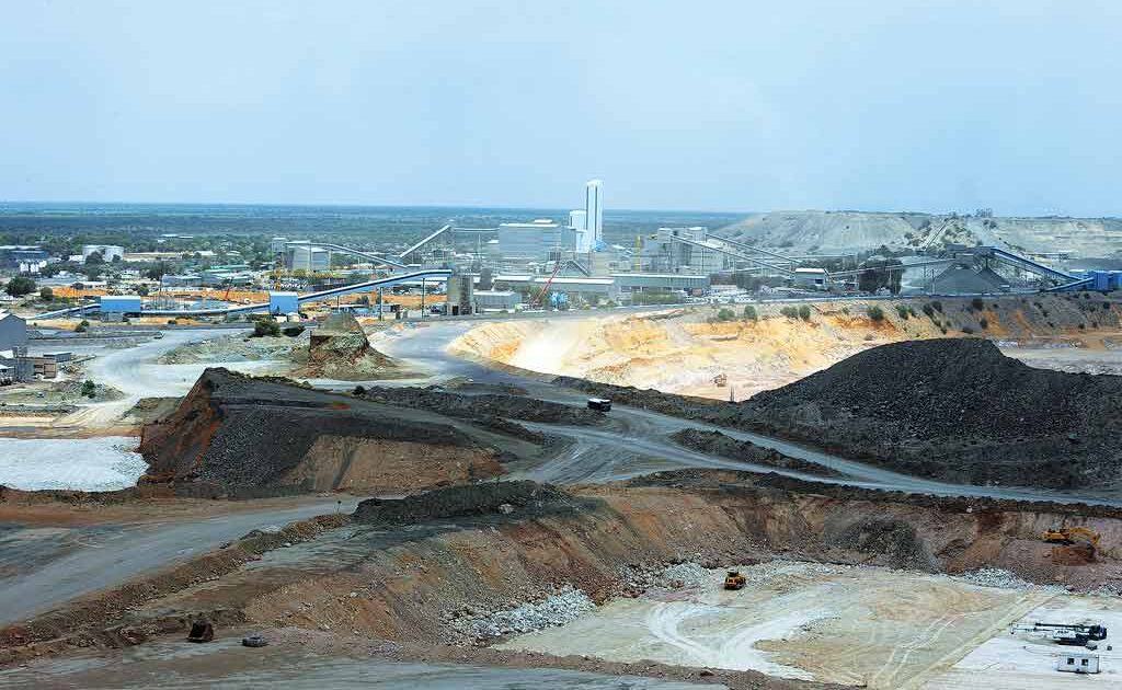 Debswana Diamonds-Majwe Mining Joint Venture contract extended ...