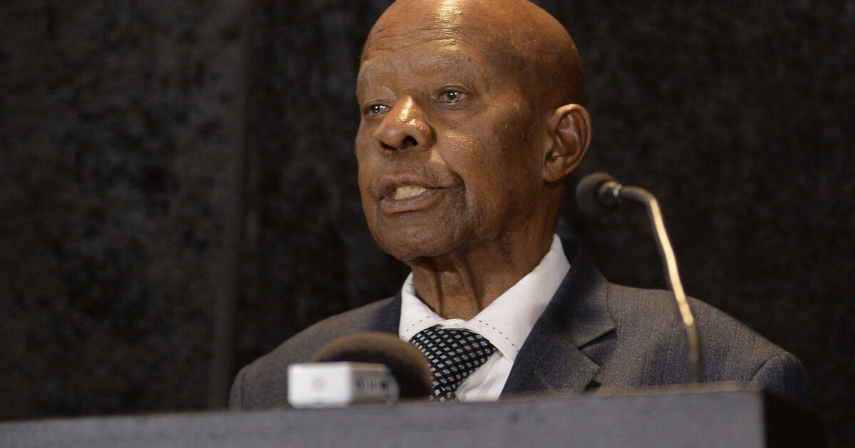 Masire to receive SA national orders honour – Botswana Gazette