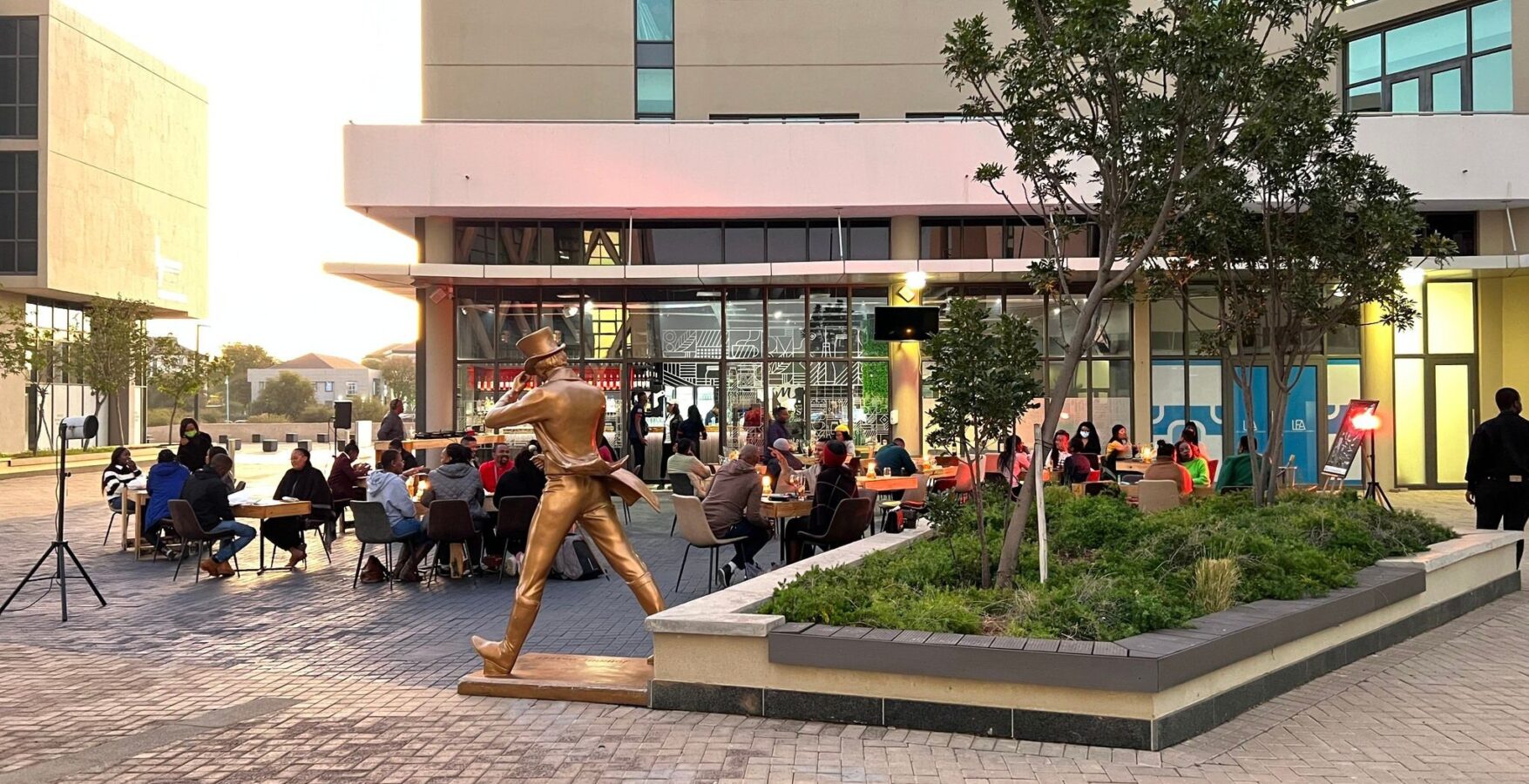 Mo’s Open Table Is Back in Business – Botswana Gazette